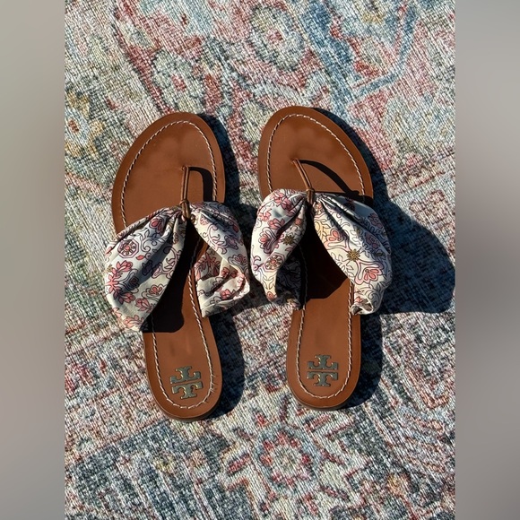 Tory Burch | Shoes | Tory Burch Carson Hicks Garden Floral Scarf Flat ...